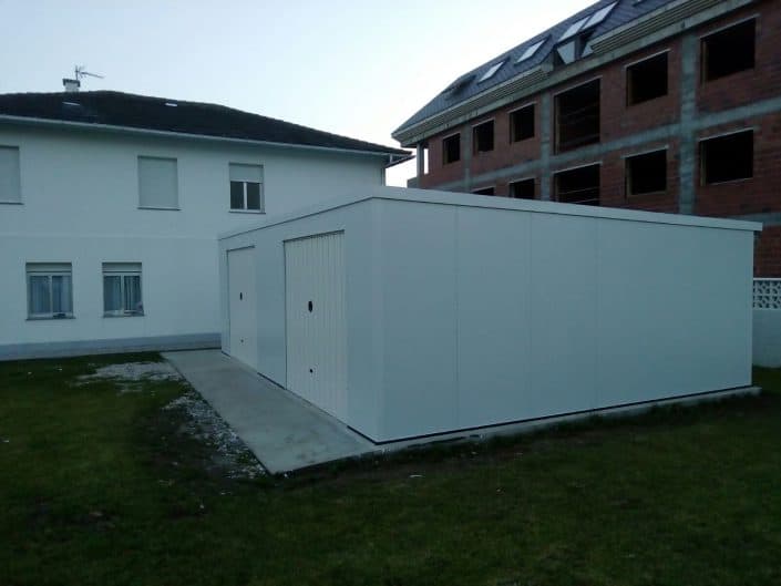 Cocheras prefabricadas en Galicia. Instalación en toda España