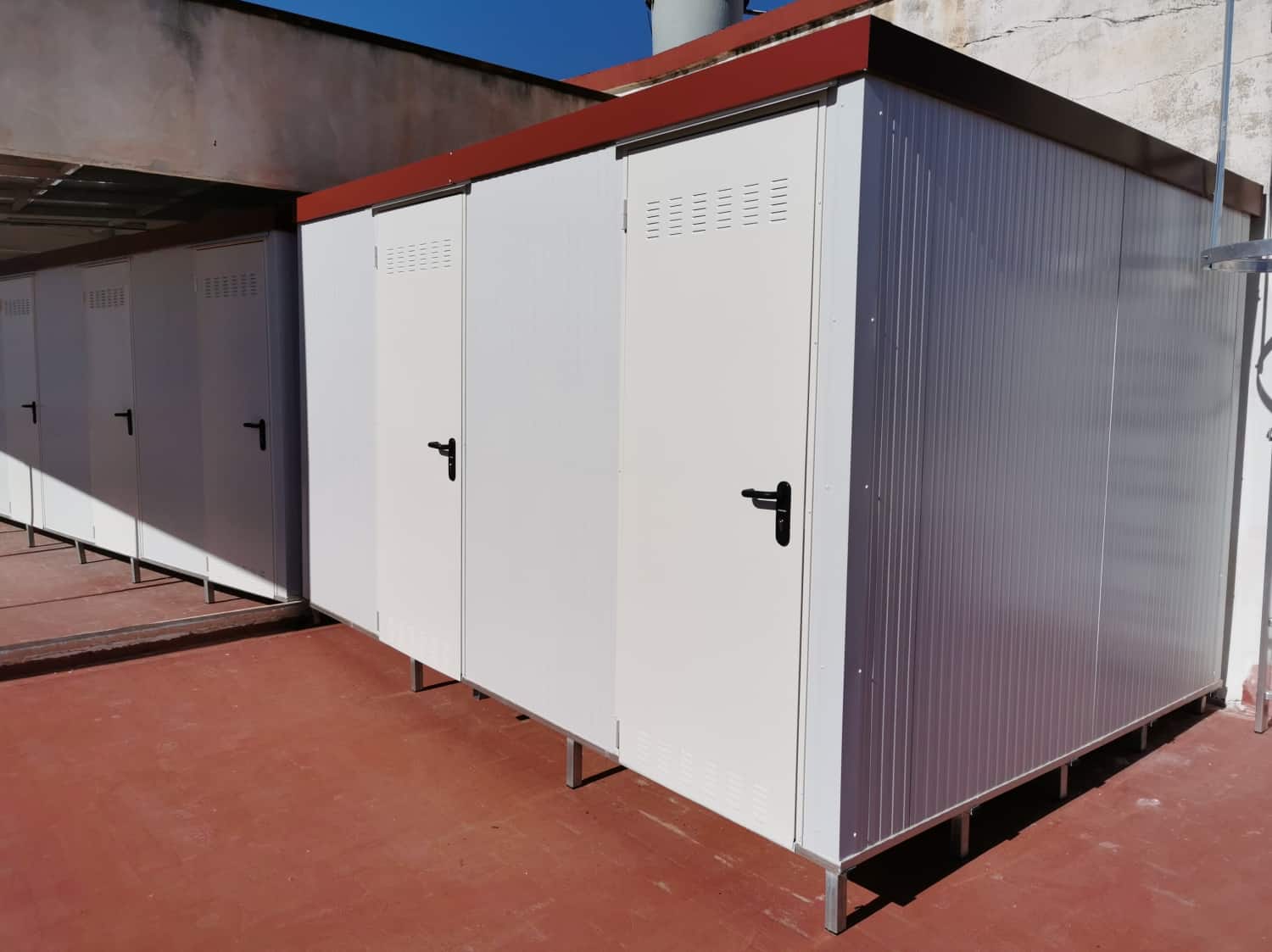 Montaje de Trasteros Prefabricados en Murcia. Trasteros Prefabricados ...